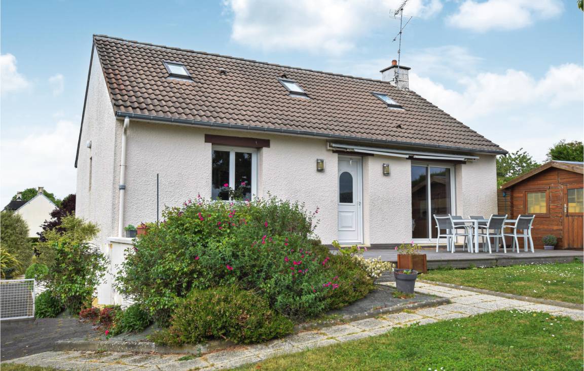 82 M² Maison De Vacances ∙ 2 Chambres ∙ 6 Personnes - Avranches