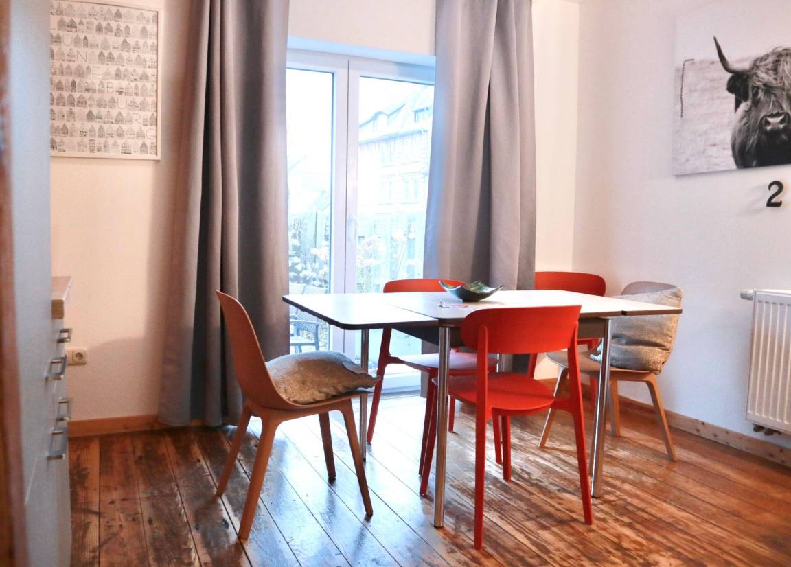 100 M² House ∙ 4 Bedrooms ∙ 8 Guests - Lüneburg