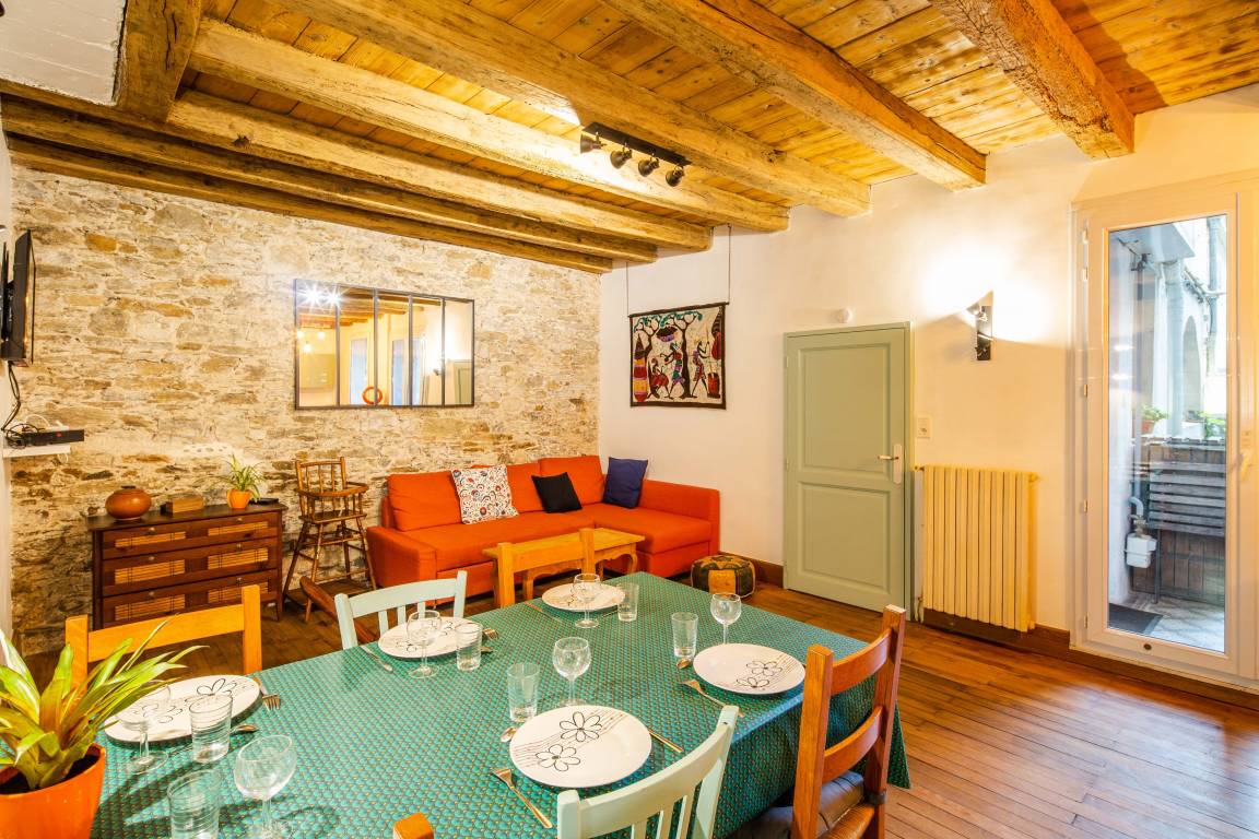 89 M² Apartamento ∙ 3 Habitaciones ∙ 6 Huéspedes - Nantes