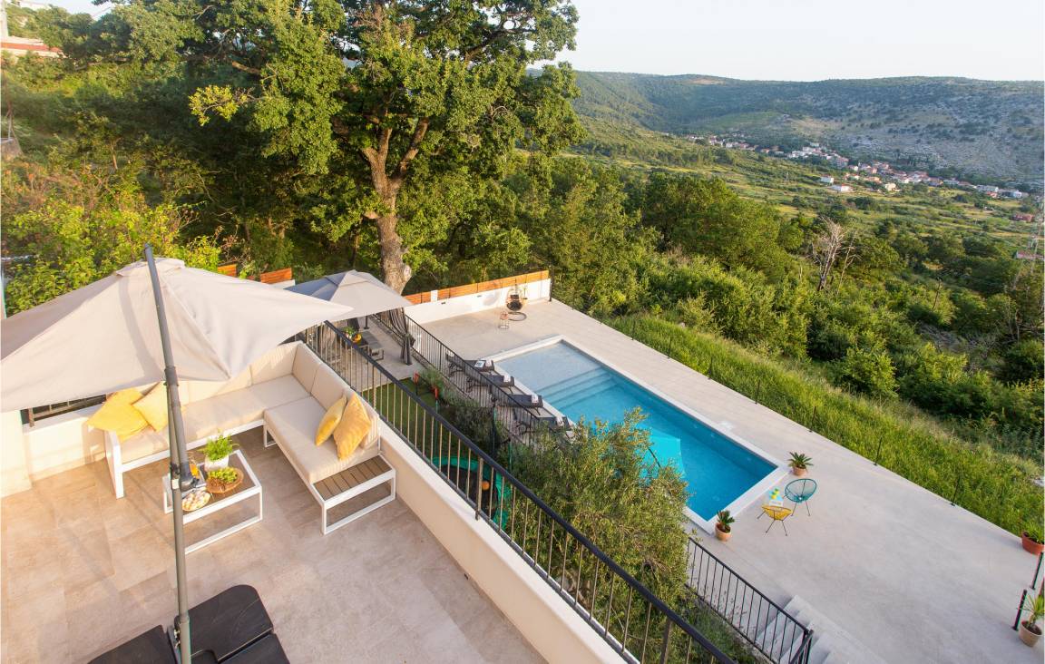 170 M² Ferienhaus ∙ 3 Schlafzimmer ∙ 8 Gäste - Dugi Rat