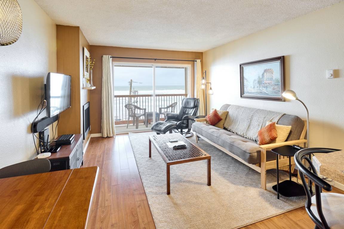 Condo ∙ 1 Bedroom ∙ 4 Guests - Lincoln City, OR