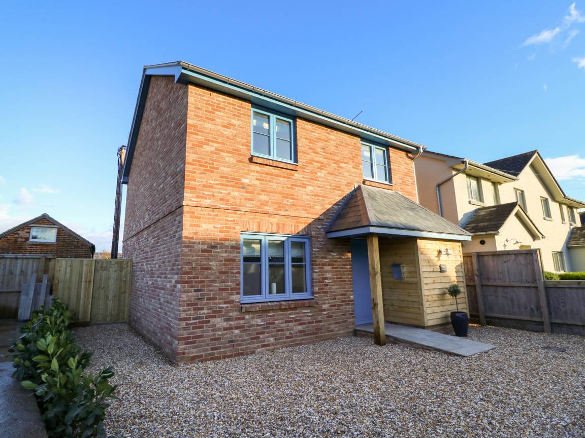 Cottage ∙ 3 Bedrooms ∙ 6 Guests - Isle of Wight