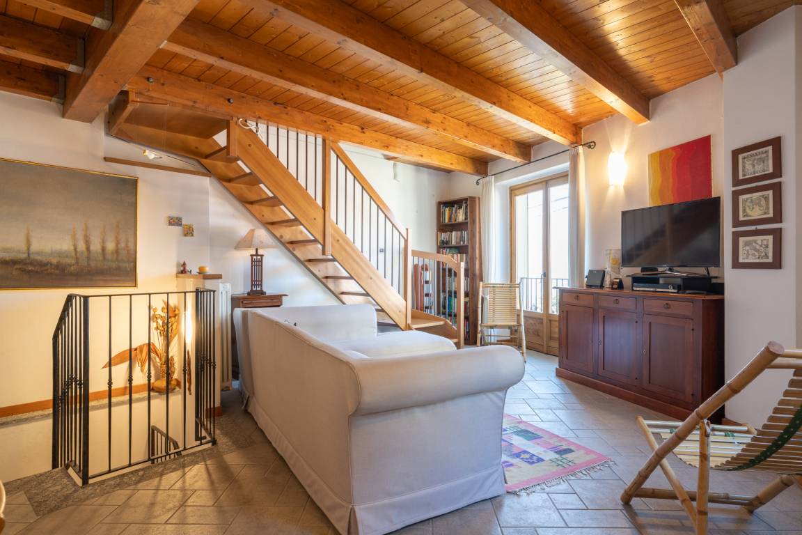 102 M² Maison De Vacances ∙ 2 Chambres ∙ 6 Personnes - Abbadia Lariana