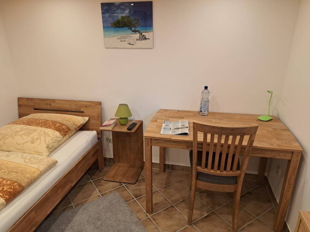 30 M² Ferienwohnung ∙ 1 Schlafzimmer ∙ 1 Gast - Hessisch Oldendorf