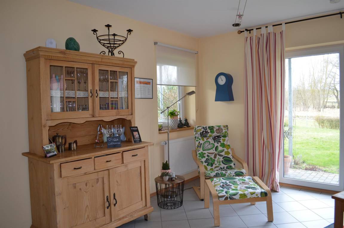 73 M² Ferienwohnung ∙ 1 Schlafzimmer ∙ 2 Gäste - Kastellaun
