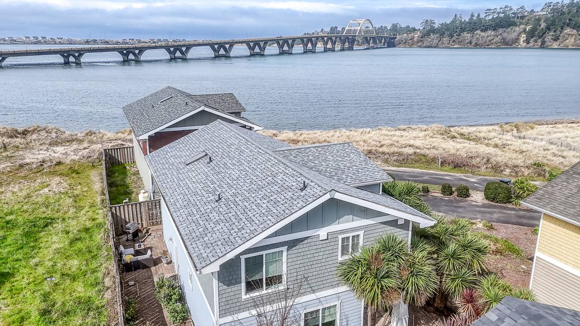 163 M² House ∙ 3 Bedrooms ∙ 8 Guests - Waldport, OR