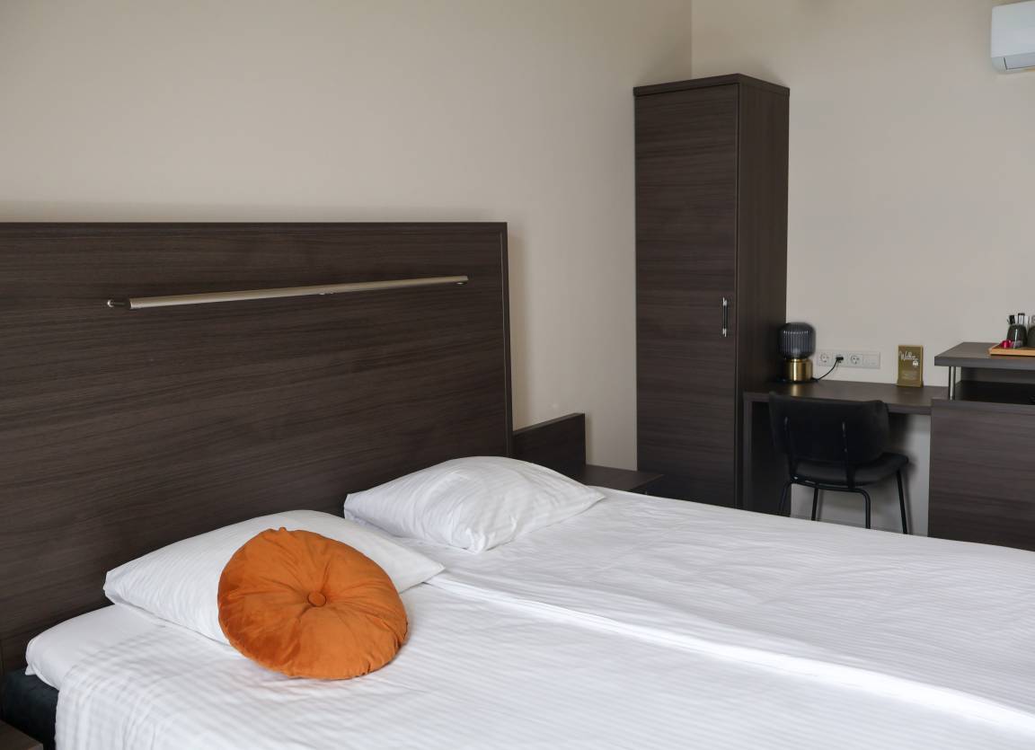 Hotel ∙ 1 Bedroom ∙ 2 Guests - Tiel