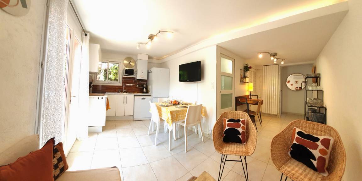 45 M² Apartment ∙ 2 Bedrooms ∙ 4 Guests - French Riviera