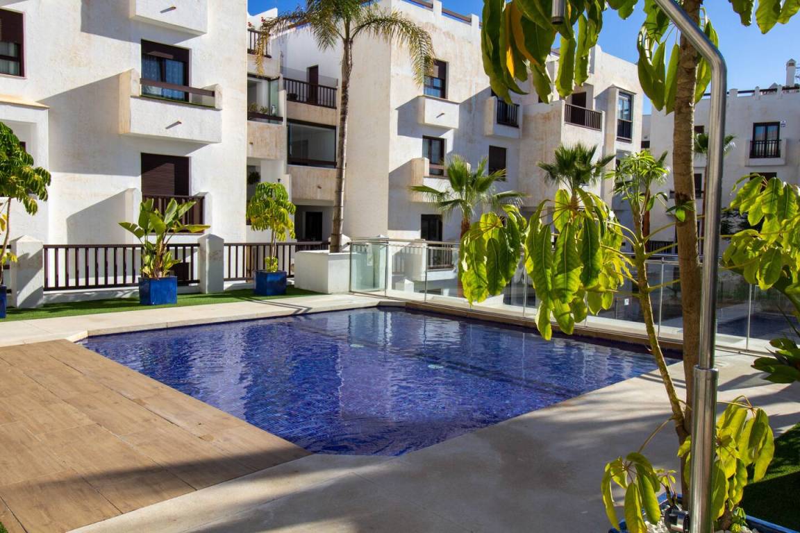 126 M² Appartement ∙ 3 Chambres ∙ 6 Personnes - Salobreña