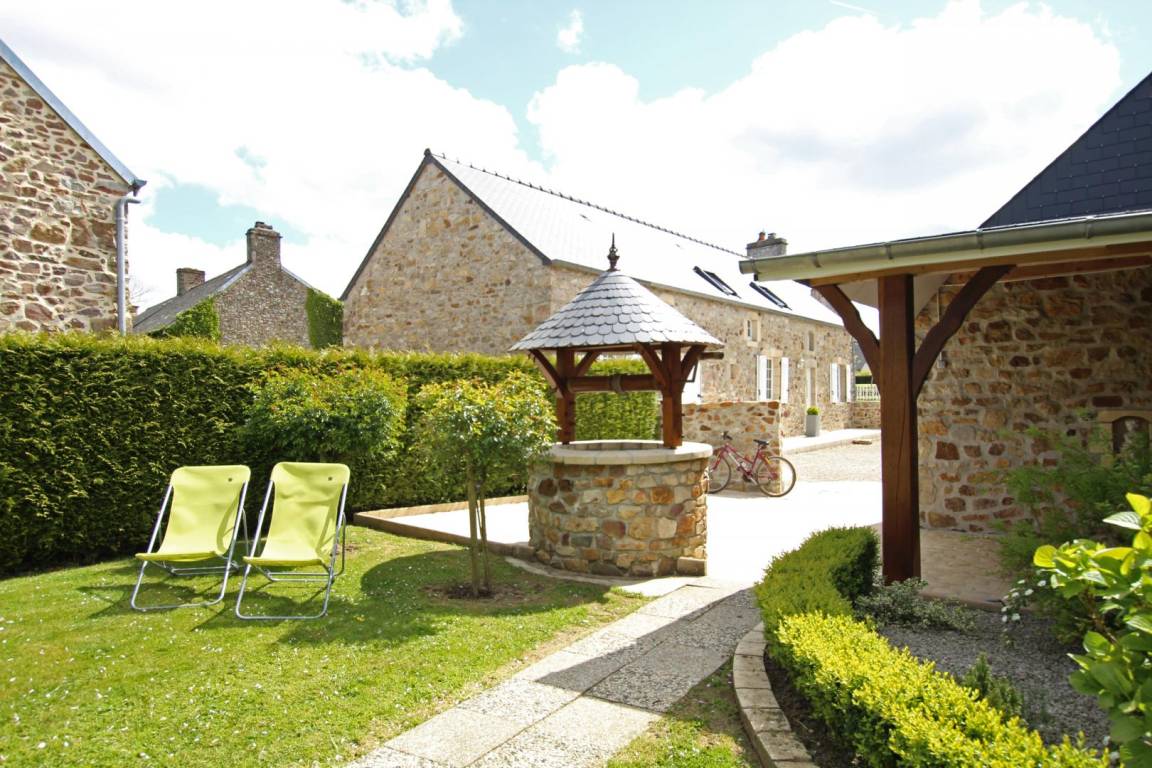 140 M² Gîte ∙ 3 Chambres ∙ 6 Personnes - Cotentin