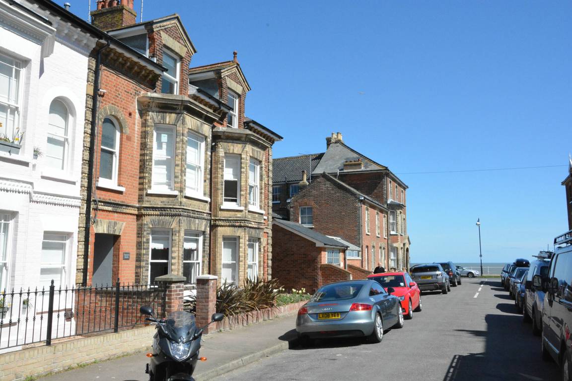 코티지 (자연 속의 작은 별장) ∙ 침실 2개 ∙ 게스트 4명 - 던위치