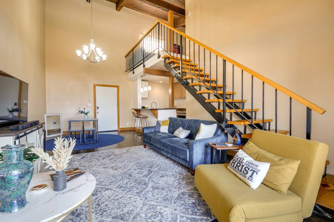 83 M² Apartment ∙ 2 Bedrooms ∙ 4 Guests - Manhattan Beach, CA