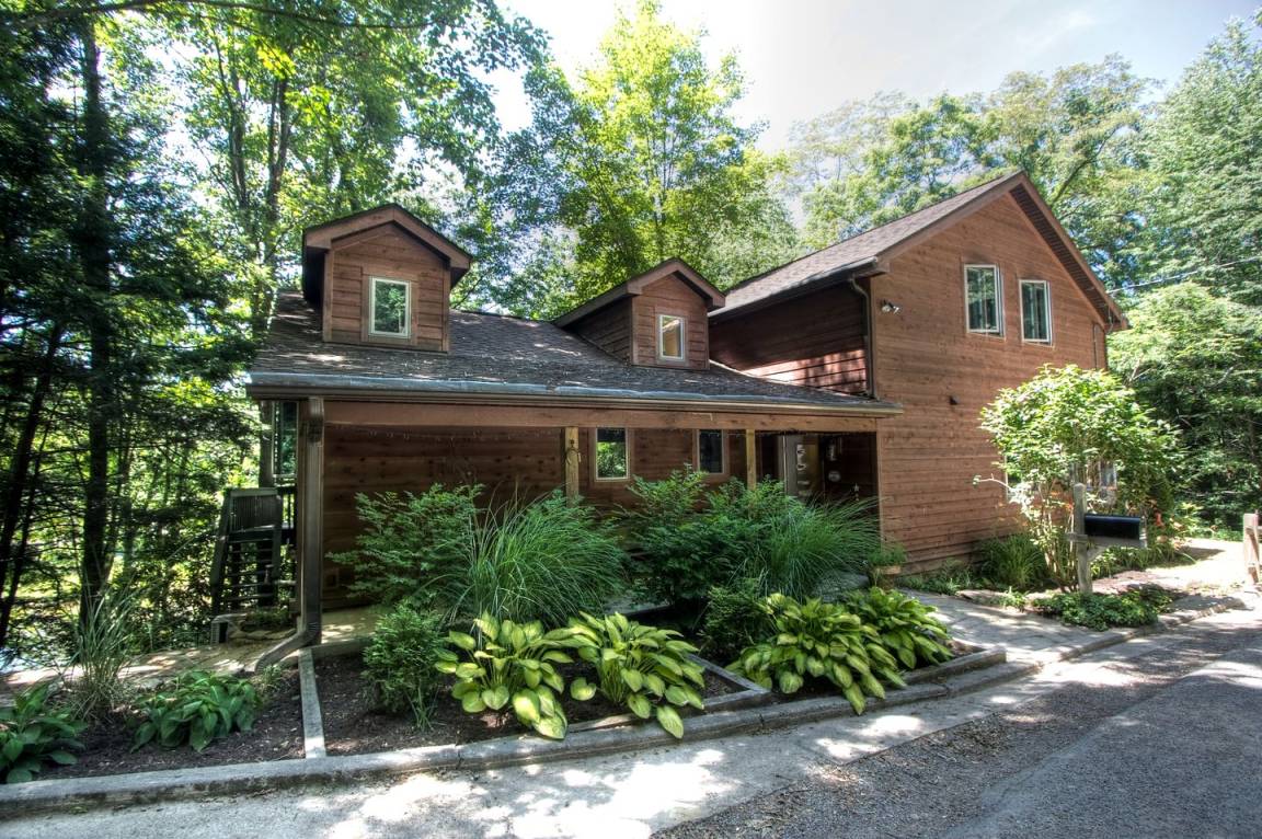 House ∙ 3 Bedrooms ∙ 6 Guests - Youghiogheny River Lake, PA