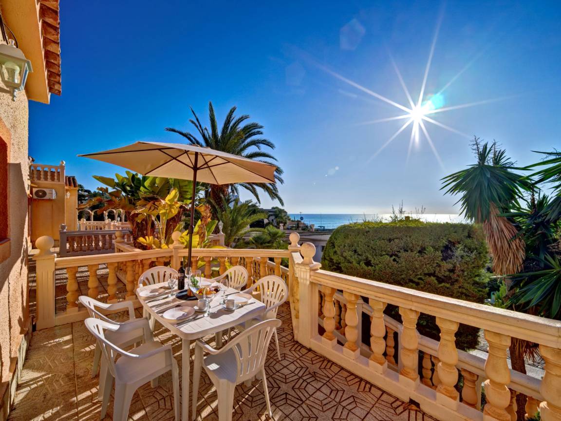 80 M² Apartment ∙ 3 Bedrooms ∙ 7 Guests - Calp