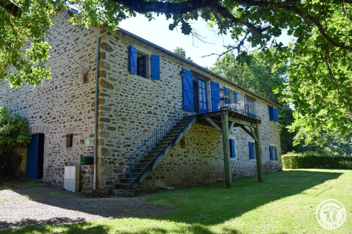 81 M² Gîte ∙ 2 Chambres ∙ 4 Personnes - Corrèze
