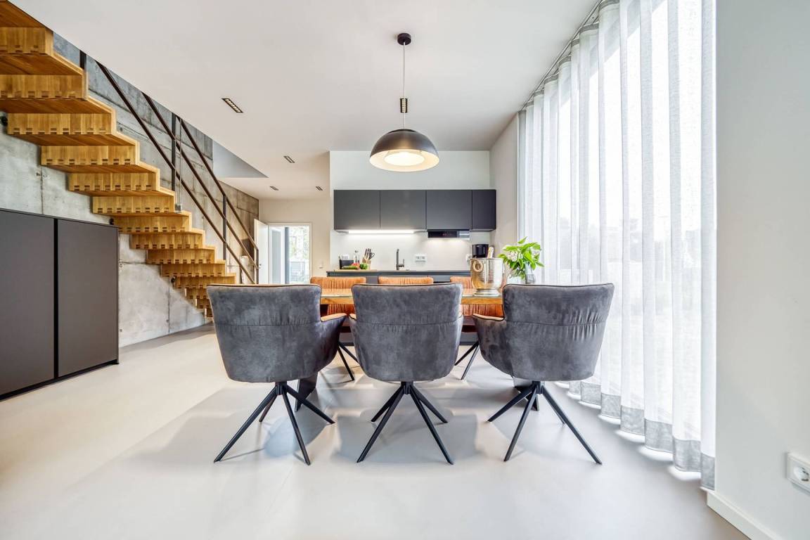 94 M² Ferienhaus ∙ 2 Schlafzimmer ∙ 4 Gäste - Prerow