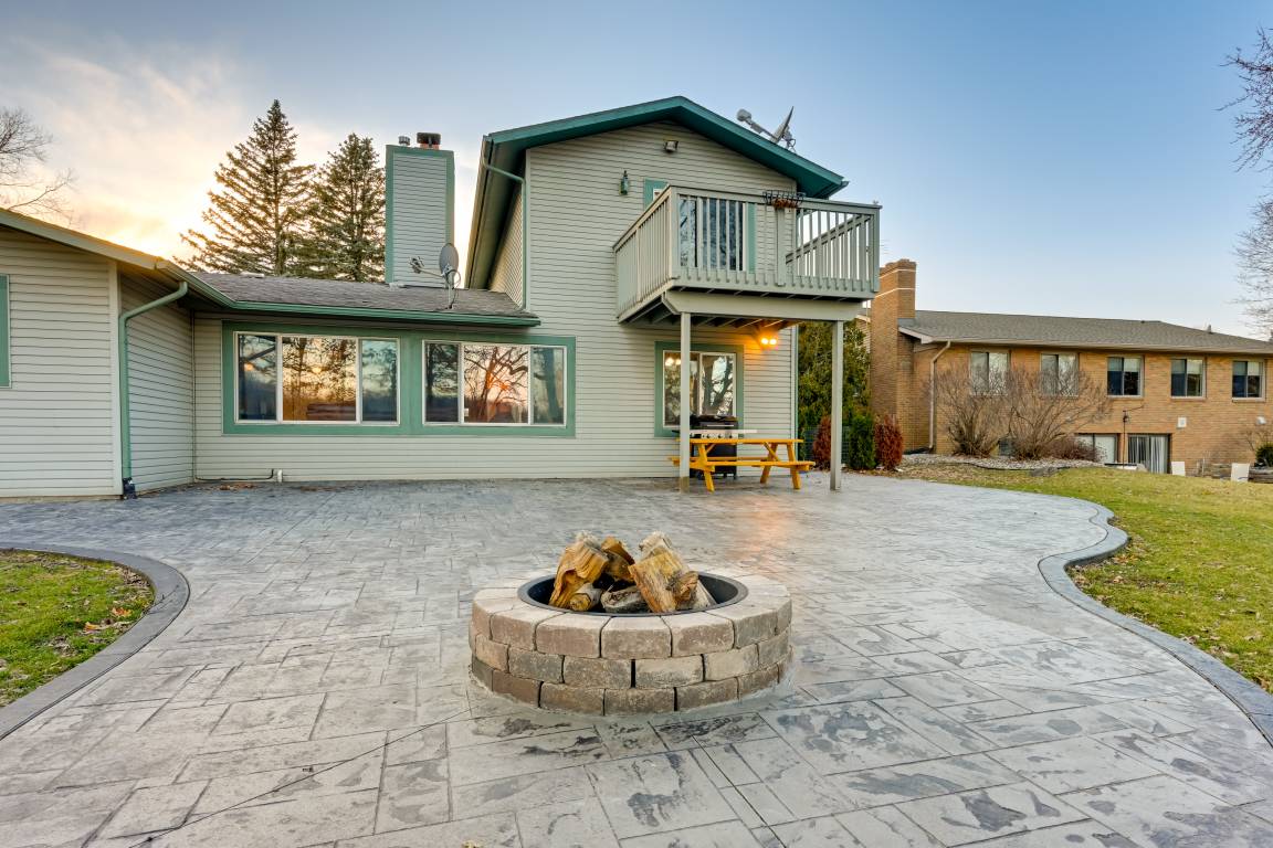 167 M² Cottage ∙ 3 Bedrooms ∙ 6 Guests - Michigan