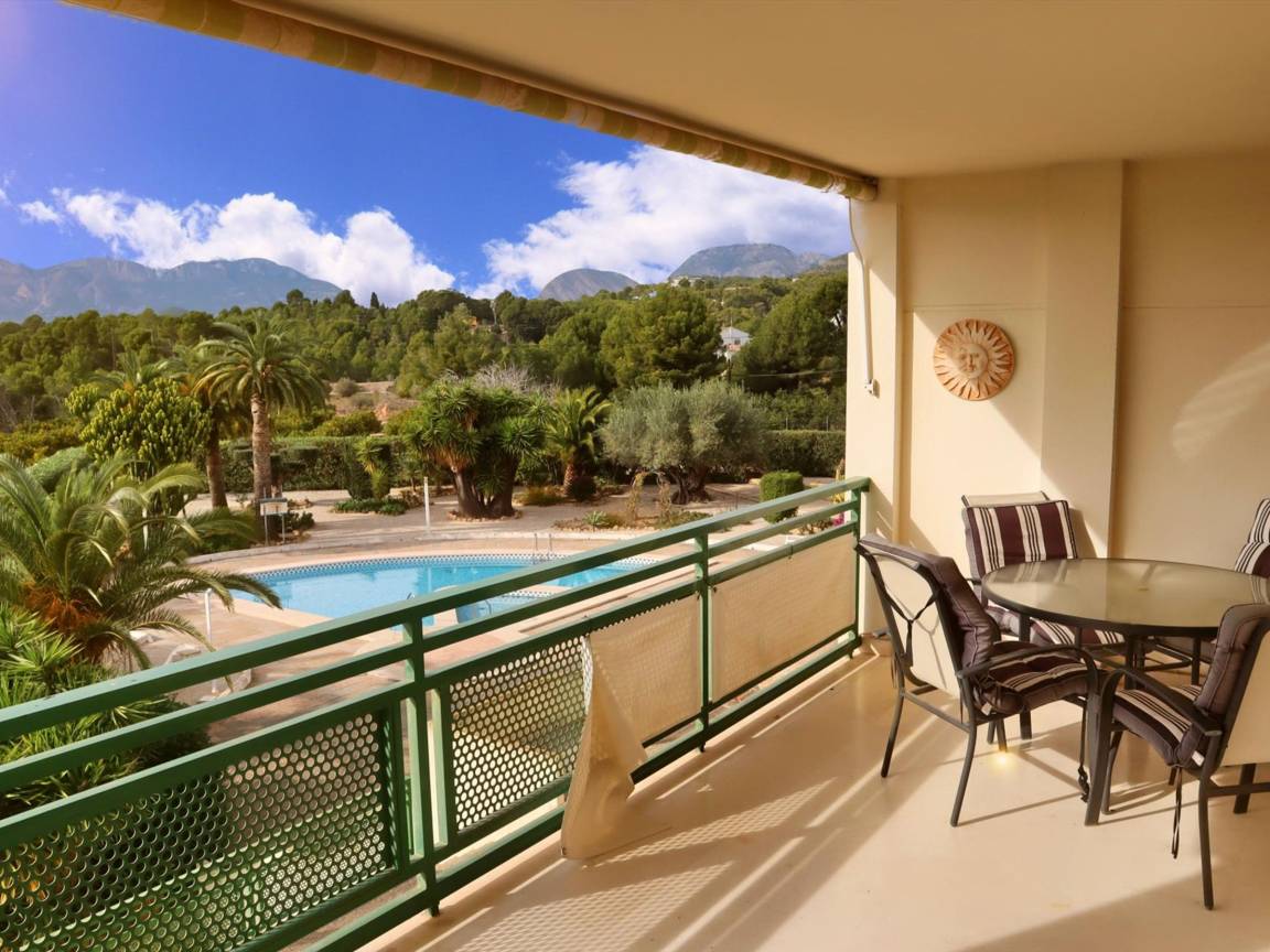 90 M² Apartamento ∙ 2 Habitaciones ∙ 4 Huéspedes - Altea