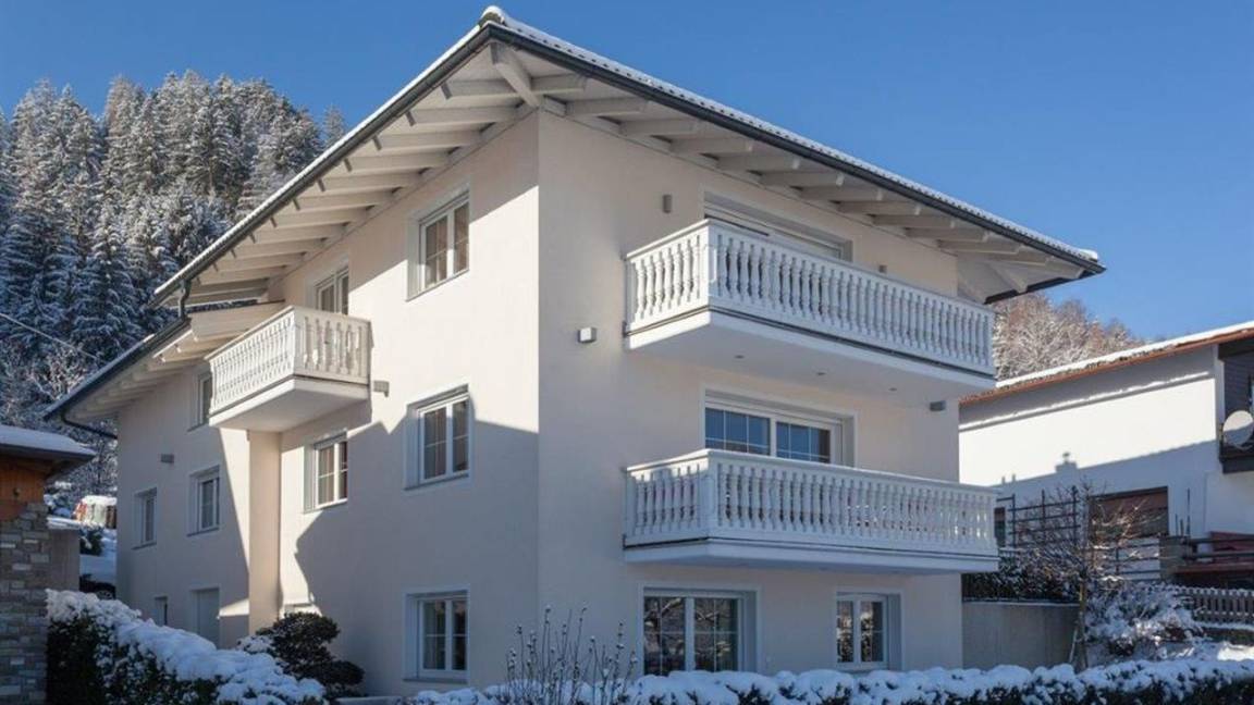 80 M² Ferienwohnung ∙ 3 Schlafzimmer ∙ 8 Gäste - Zillertal