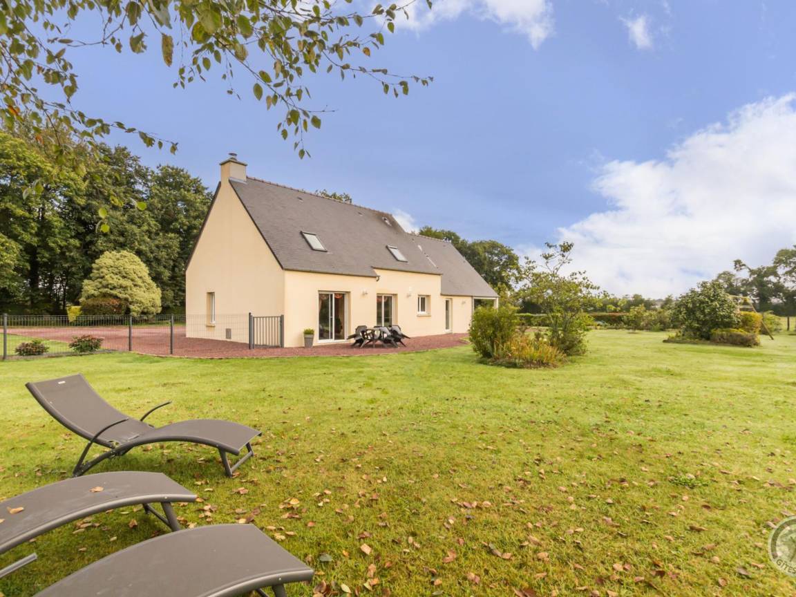 188 M² Cottage ∙ 6 Chambres ∙ 12 Personnes - Valognes