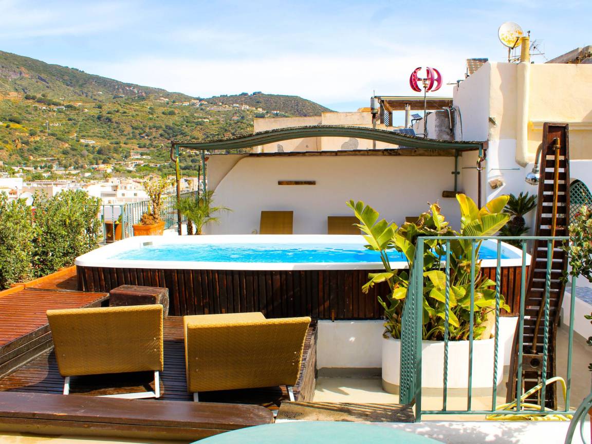 50 M² Appartement ∙ 2 Chambres ∙ 4 Personnes - Lipari