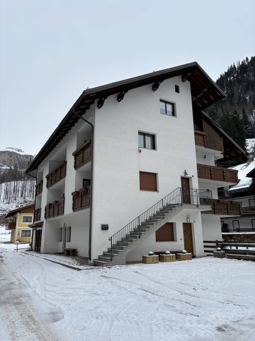 90 M² Apartment ∙ 3 Bedrooms ∙ 6 Guests - Canazei