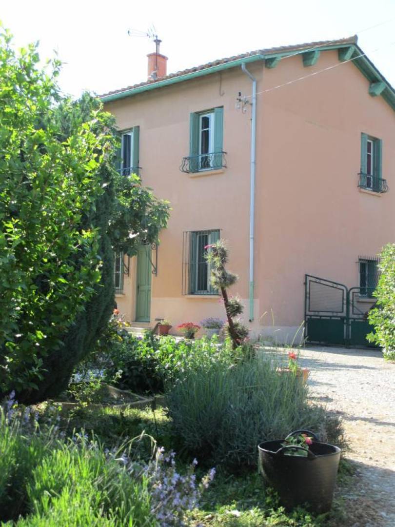75 M² Gîte ∙ 2 Bedrooms ∙ 4 Guests - Perpignan