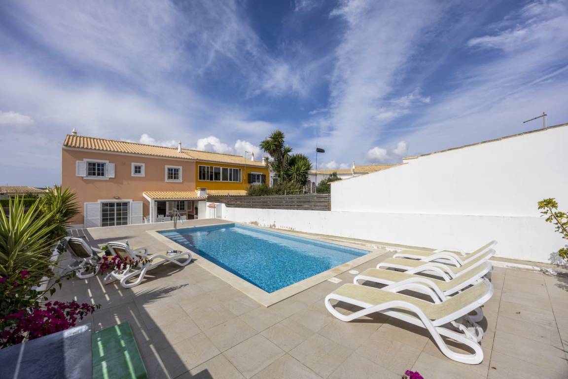 178 M² House ∙ 4 Bedrooms ∙ 8 Guests - Sagres