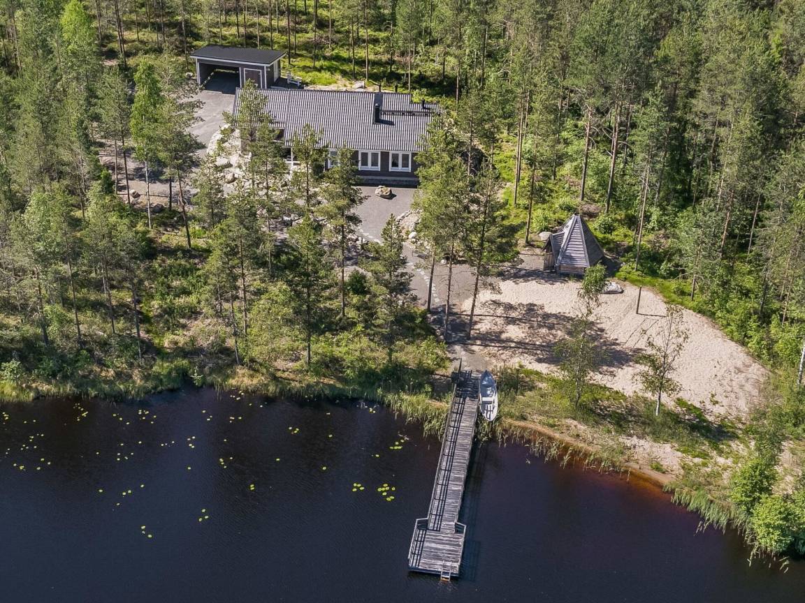 116 M² Talo ∙ 3 Makuuhuonetta ∙ 8 Vierasta - Hirvensalmi