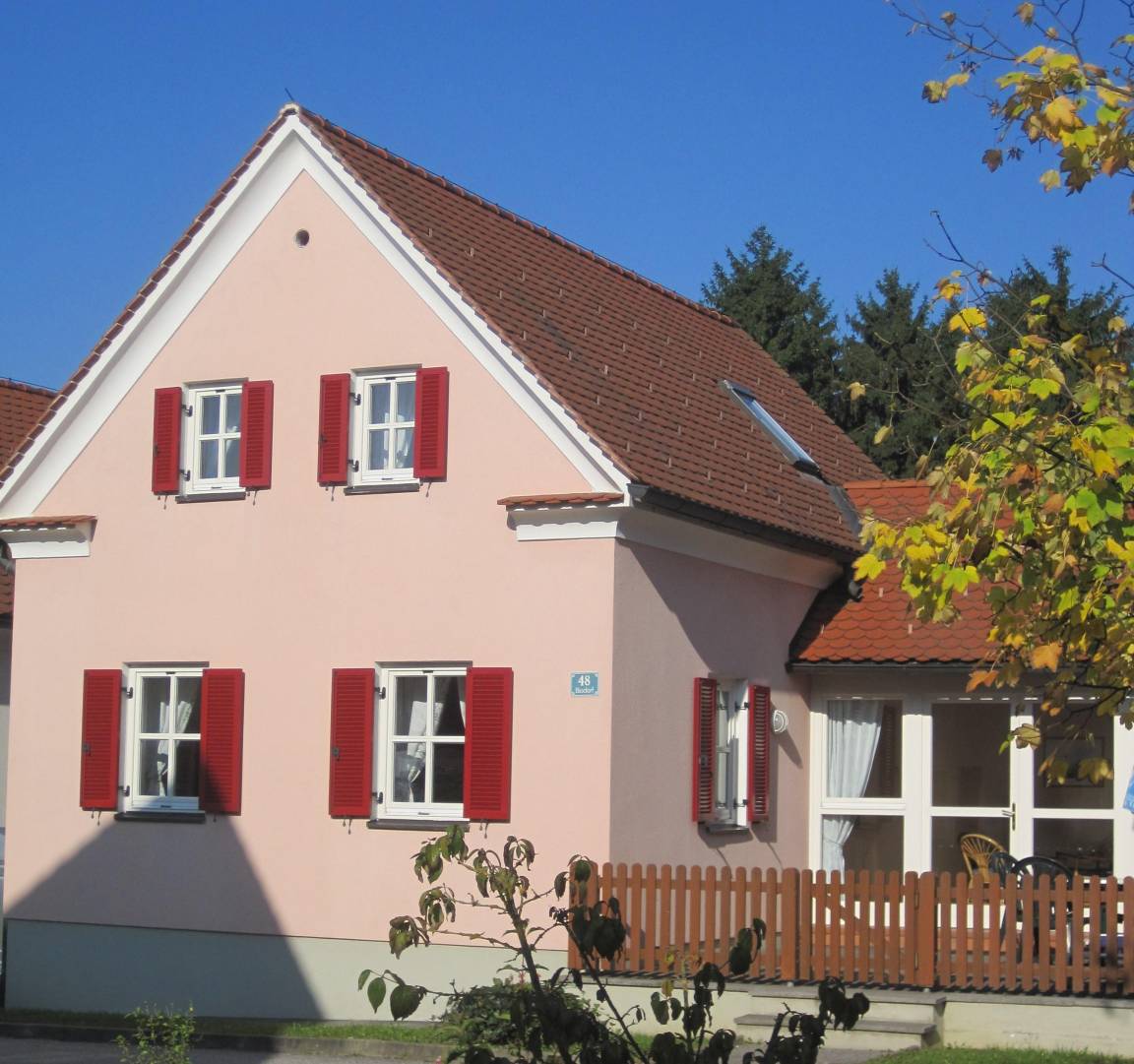 92 M² Ferienhaus ∙ 2 Schlafzimmer ∙ 5 Gäste - Bad Waltersdorf