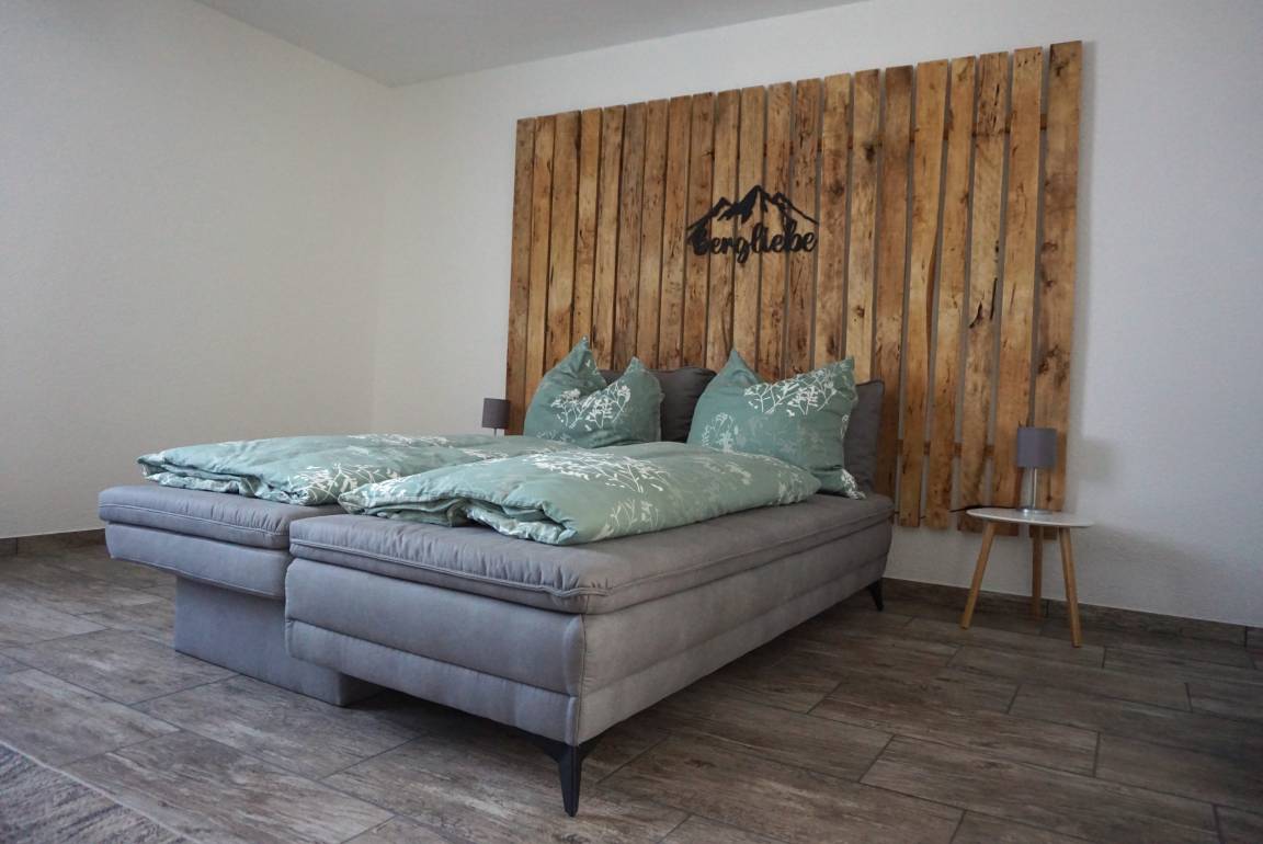 55 M² Ferienwohnung ∙ 1 Schlafzimmer ∙ 4 Gäste - Sasbach