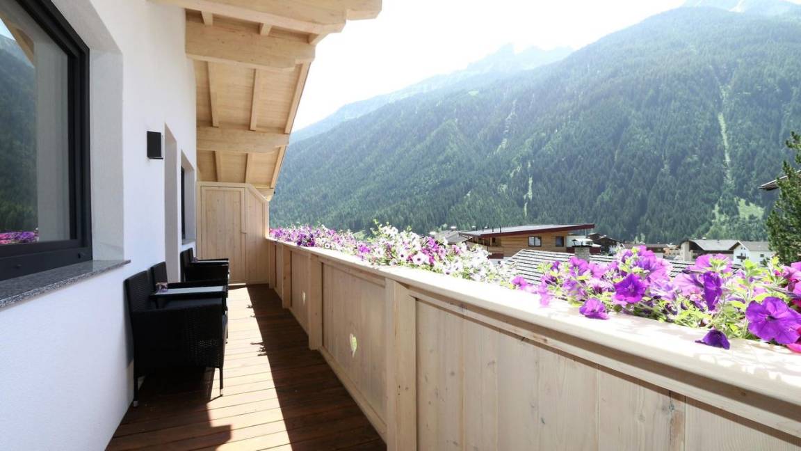 72 M² Apartment ∙ 2 Bedrooms ∙ 5 Guests - Neustift im Stubaital