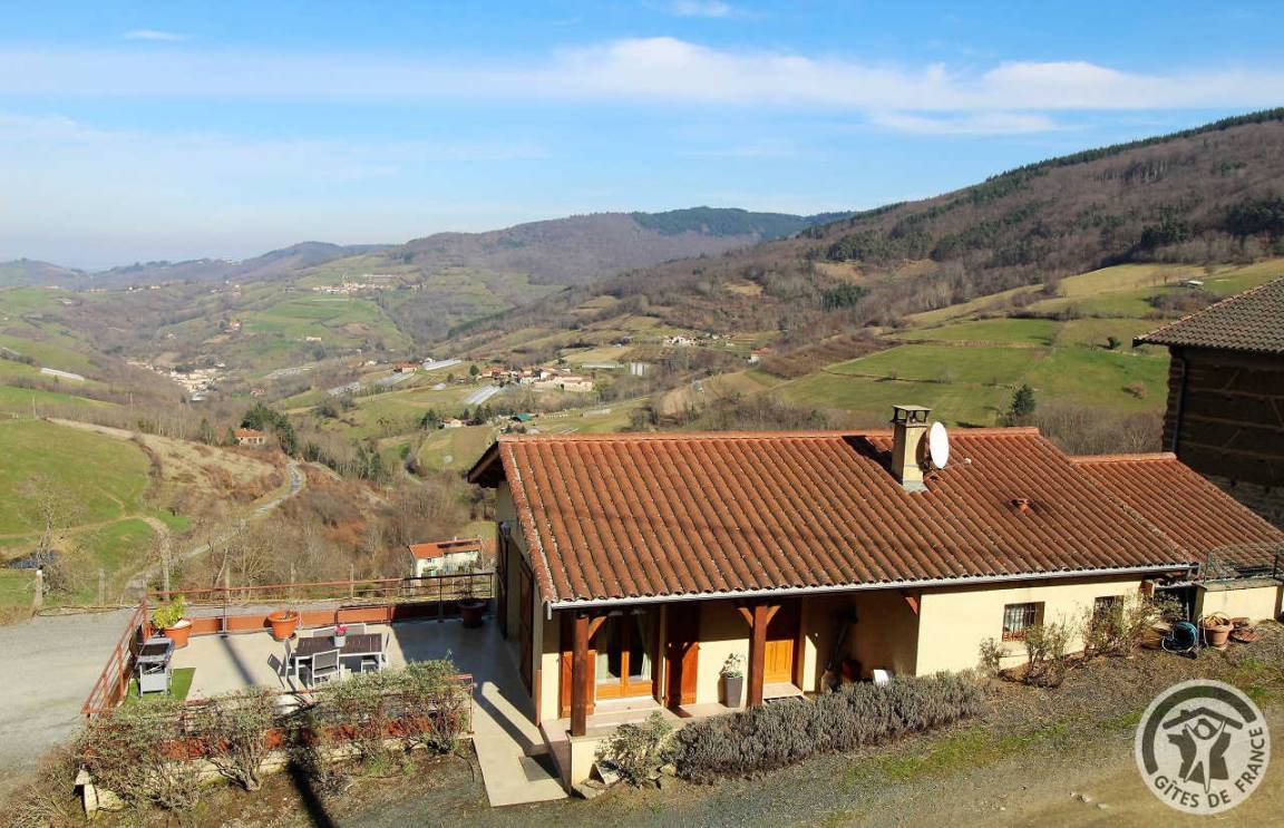 80 M² Gîte ∙ 2 Chambres ∙ 4 Personnes - Messimy