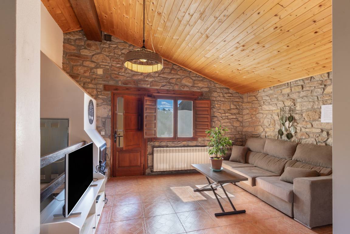 240 M² Casa Vacanza ∙ 4 Camere Da Letto ∙ 8 Ospiti - Calaf