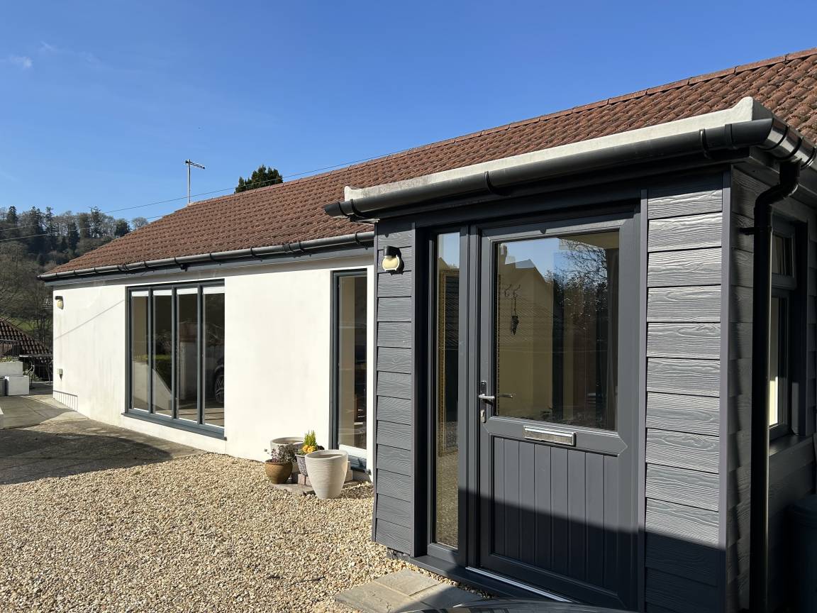 Cottage ∙ 2 Bedrooms ∙ 4 Guests - Seaton