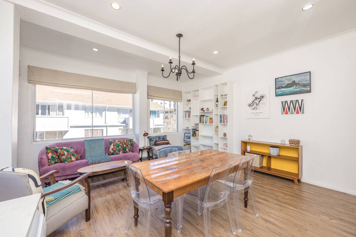 65 M² House ∙ 2 Bedrooms ∙ 4 Guests - Camps Bay