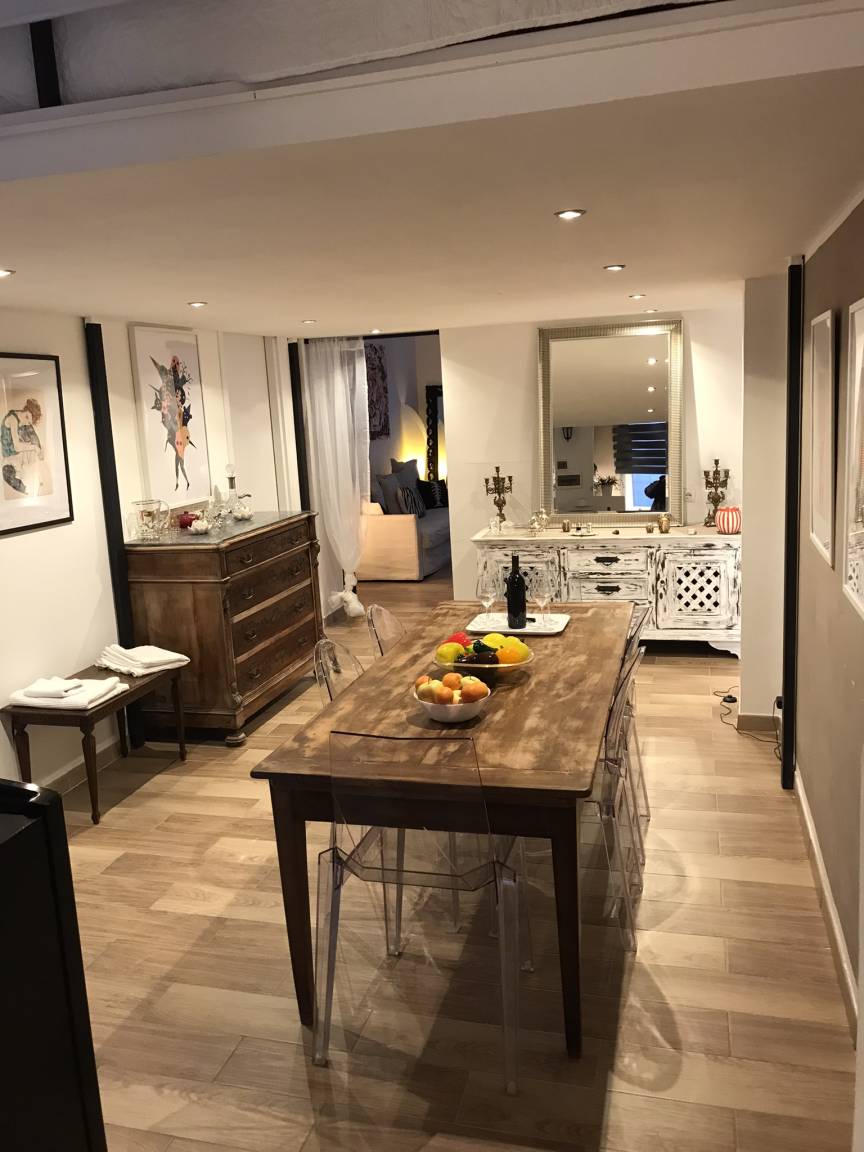 80 M² Appartement ∙ 1 Chambre ∙ 6 Personnes - Turin