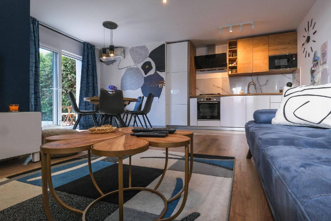 70 M² House ∙ 2 Bedrooms ∙ 4 Guests - Zagreb