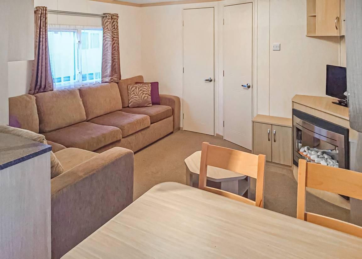 Caravan ∙ 2 Bedrooms ∙ 4 Guests - York