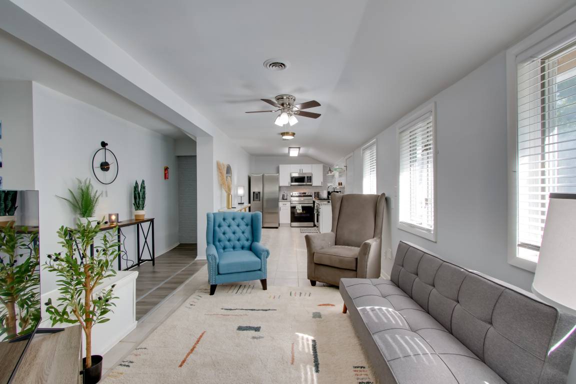 92 M² Apartment ∙ 2 Bedrooms ∙ 5 Guests - New Albany, OH