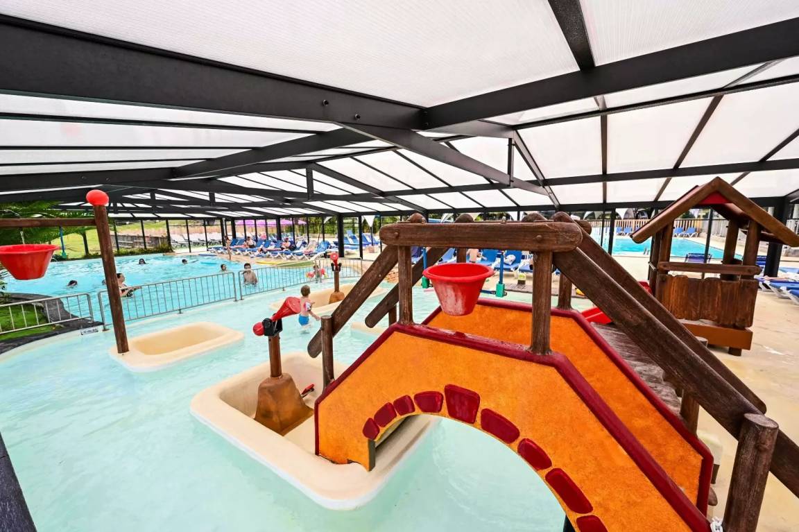 34 M² Caravan ∙ 2 Bedrooms ∙ 4 Guests - Vannes