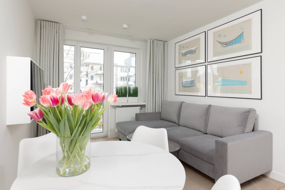55 M² Apartamento ∙ 3 Habitaciones ∙ 8 Huéspedes - Varsovia