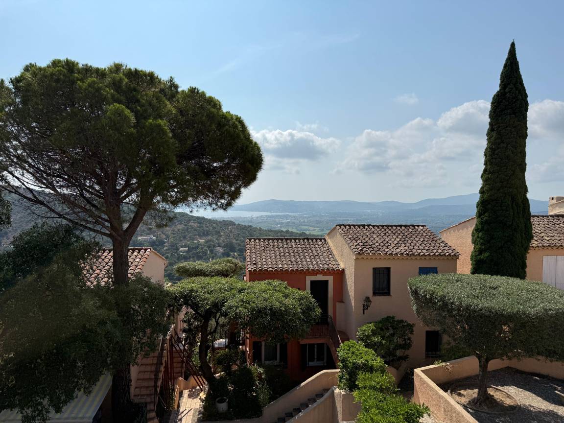 62 M² Apartment ∙ 2 Bedrooms ∙ 4 Guests - Grimaud