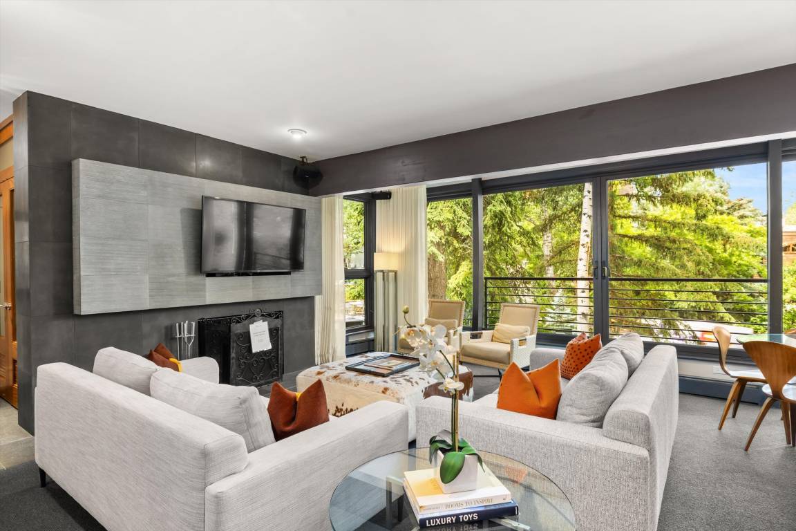 115 M² Condo ∙ 3 Bedrooms ∙ 6 Guests - Aspen, CO
