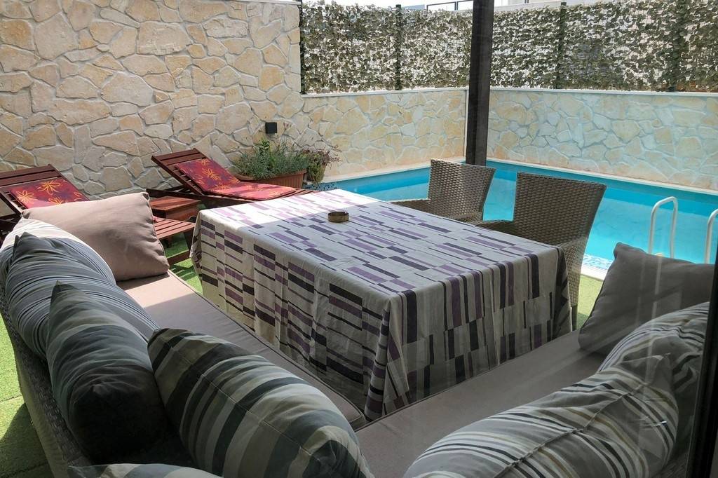 114 M² Maison De Vacances ∙ 3 Chambres ∙ 10 Personnes - Primošten