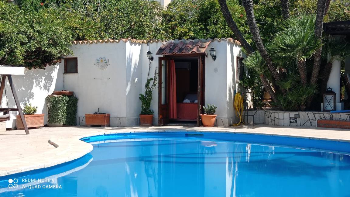 300 M² Villa ∙ 3 Habitaciones ∙ 5 Huéspedes - Civitavecchia