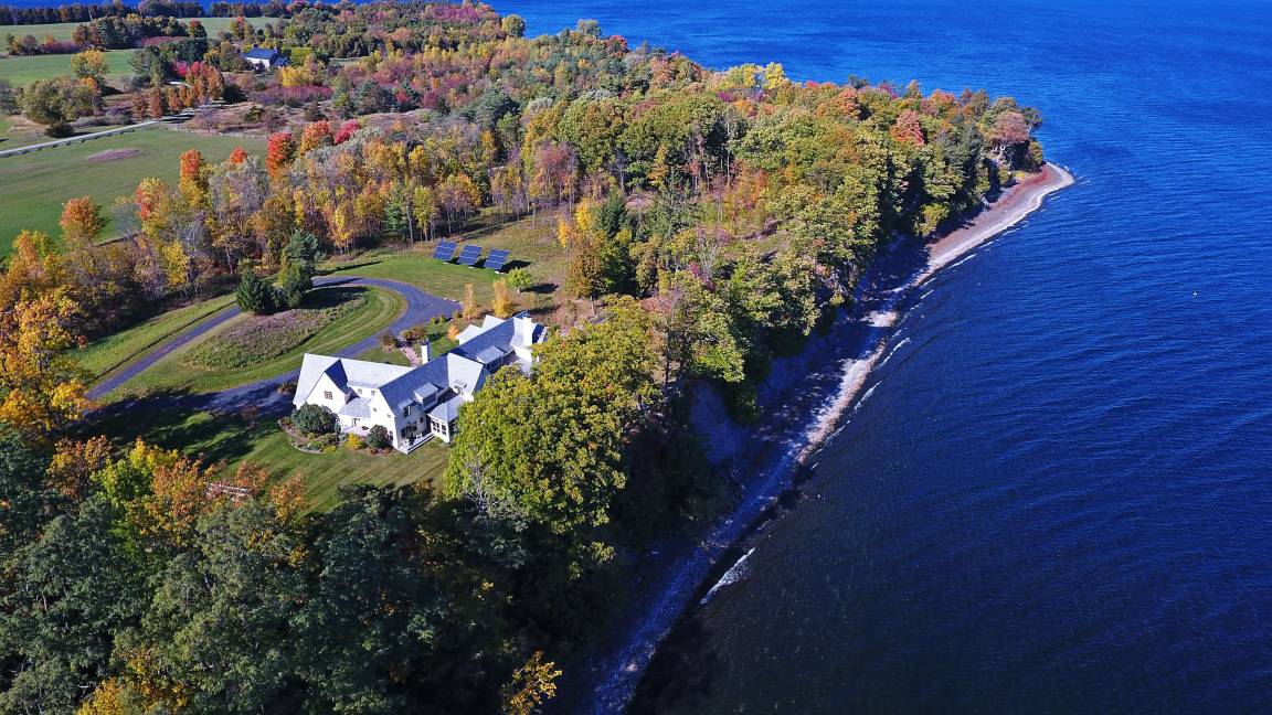 510 M² House ∙ 5 Bedrooms ∙ 12 Guests - Grand Isle, VT