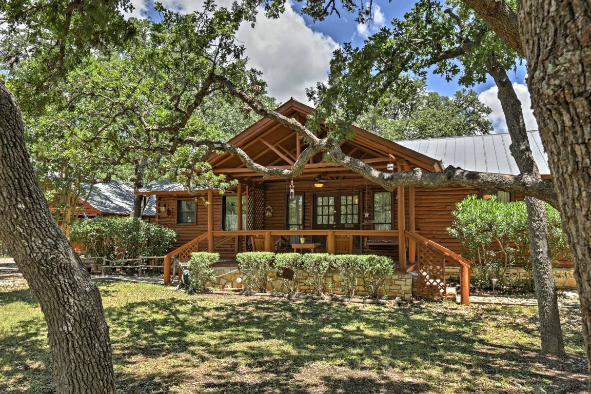 185 M² 一軒家 ∙ 寝室: 3 ∙ ゲスト12 人 - キャニオン・レイク, TX