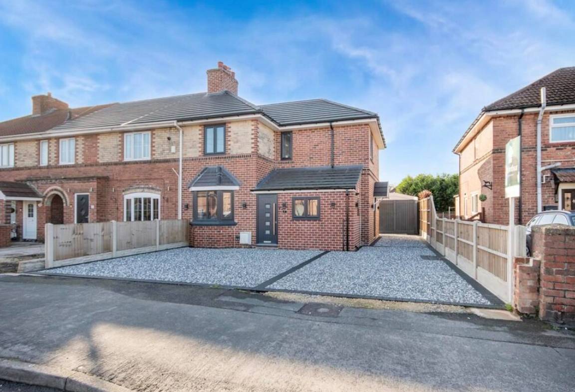 60 M² House ∙ 3 Bedrooms ∙ 5 Guests - Nottinghamshire