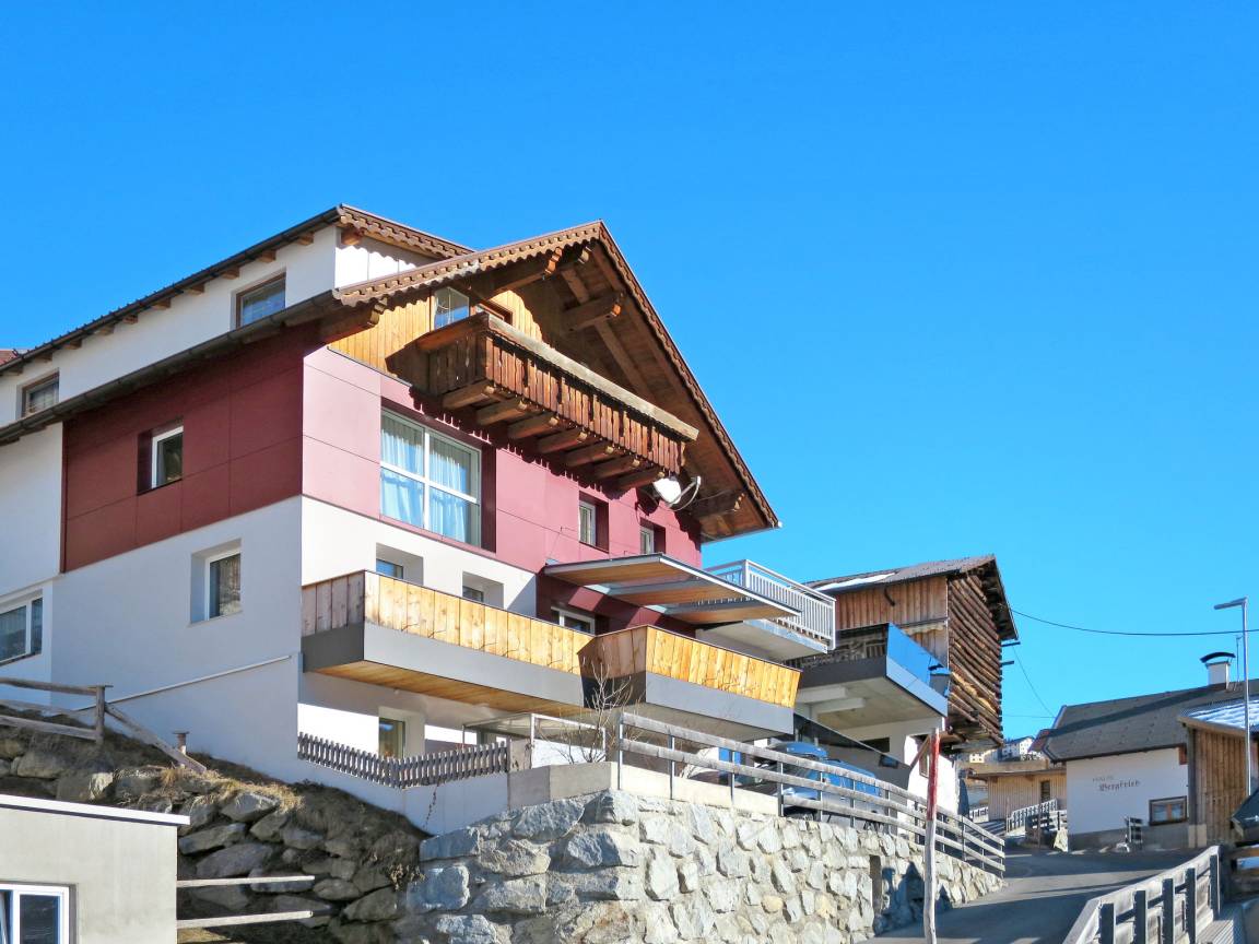 90 M² Apartment ∙ 3 Bedrooms ∙ 8 Guests - Ischgl